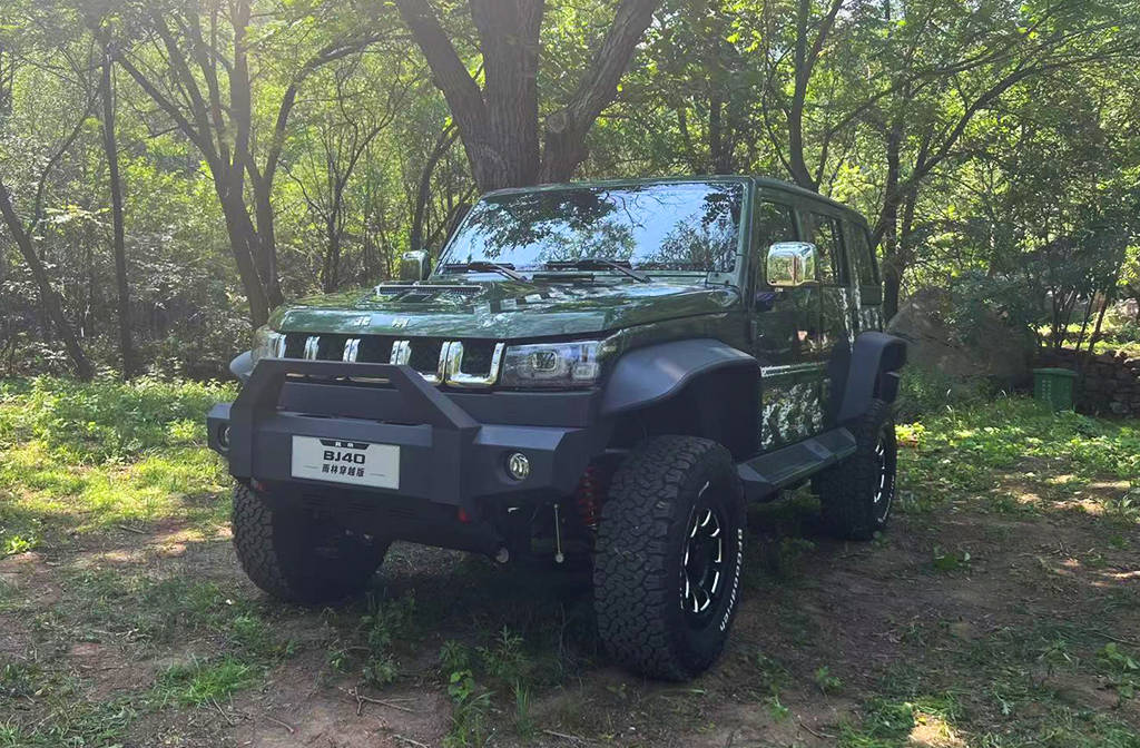 2024款北京BJ40雨林穿越版售26.99万元 越野出行利器_搜狐汽车_搜狐网