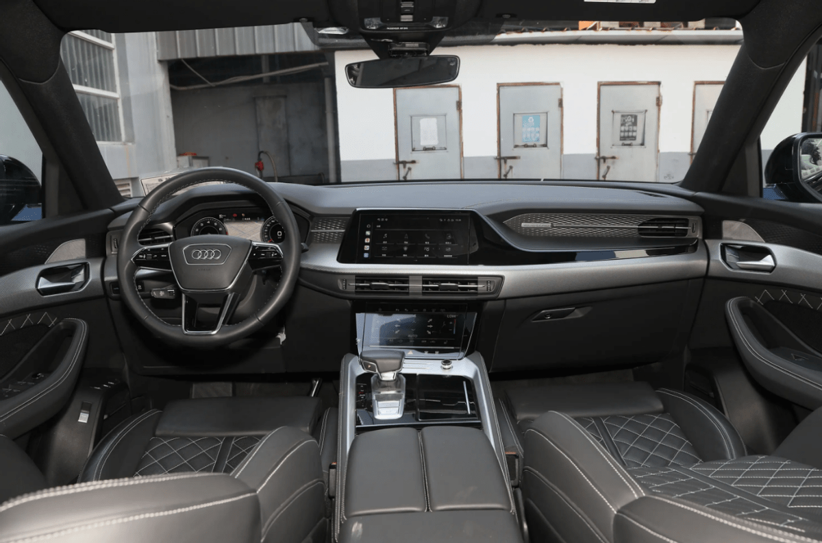 惊艳登场！奥迪Q6全面超越宝马X5，五十万内ABB唯一大6座SUV_搜狐汽车_搜狐网