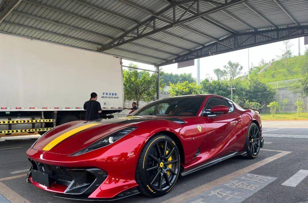 四川第1台法拉利812C，价格超8位数，稀有度堪比拉法_搜狐汽车_搜狐网