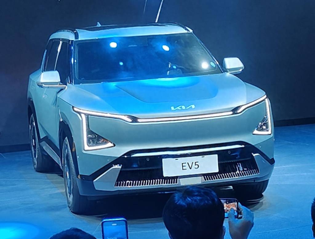 起亚EV5预售15.98万起 纯电中型SUV新选择_搜狐汽车_搜狐网