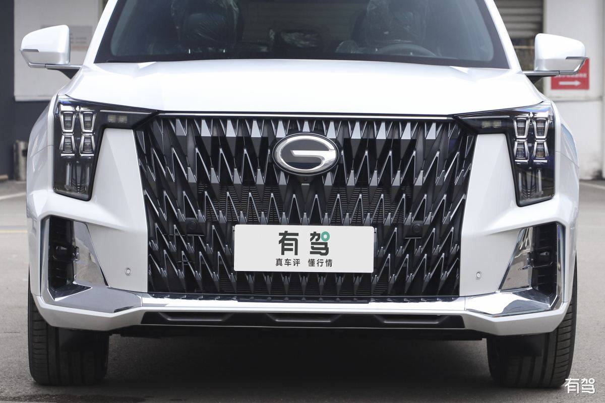 广汽传祺ES9/旅行者亮相：全新插电混动中型SUV震撼登场！_搜狐汽车_搜狐网