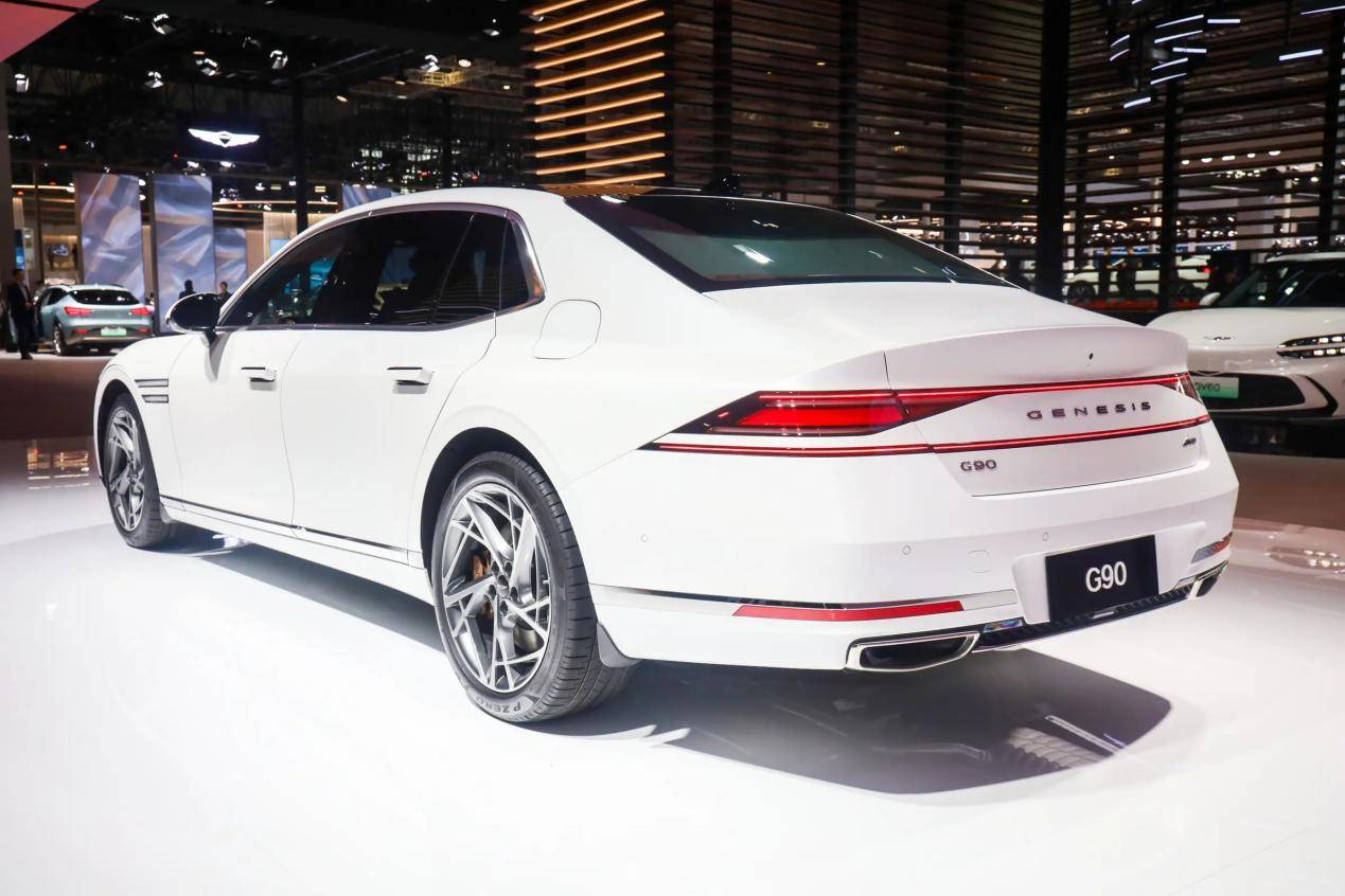 韩系巅峰旗舰，捷尼赛思G90售价69.88万元起，全新概念车帅炸_搜狐汽车_搜狐网