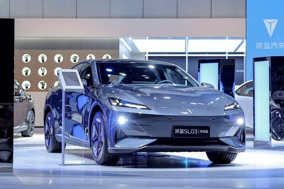 深蓝SL03全新升级而来，共推出四款配置，究竟该怎么选？_搜狐汽车_搜狐网