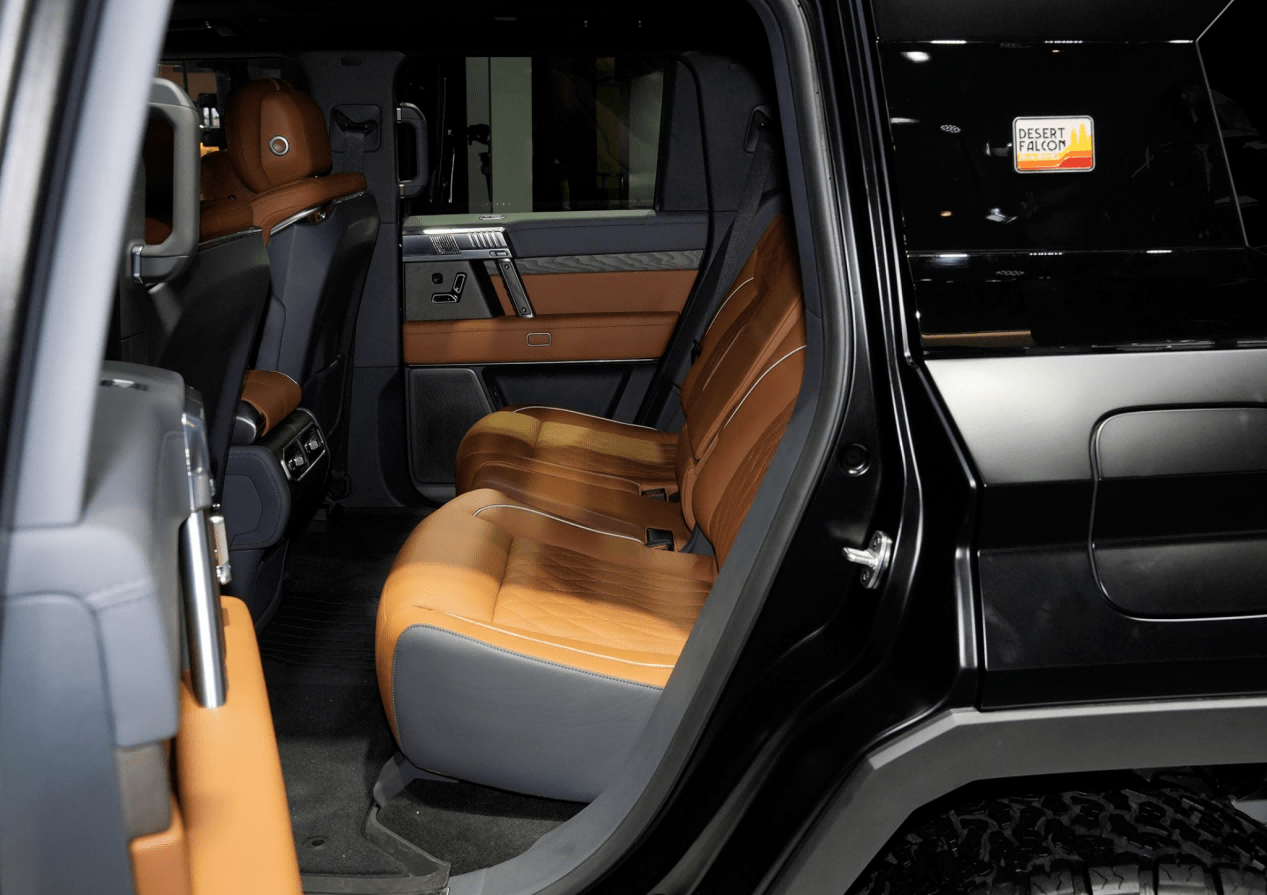 同为大型越野SUV 买百万级比亚迪仰望U8还是60万级猛士917？_搜狐汽车_搜狐网