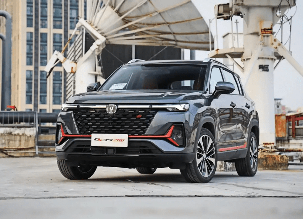 长安CS35PLUS新车型售7.99万元 降低门槛提升性价比_搜狐汽车_搜狐网