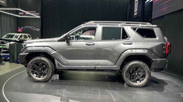 坦克400Hi4-T，家用+越野，能同时满足需求么？_搜狐汽车_搜狐网