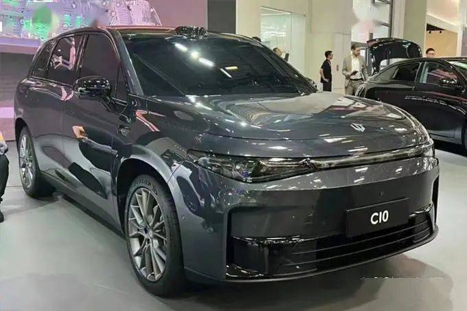 牵手Stellantis，零跑这次真的“领跑”了？_搜狐汽车_搜狐网