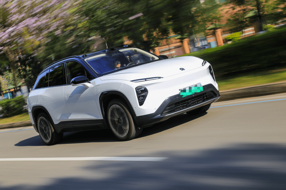 一年的朝夕相处，ES7变得更加懂我_搜狐汽车_搜狐网