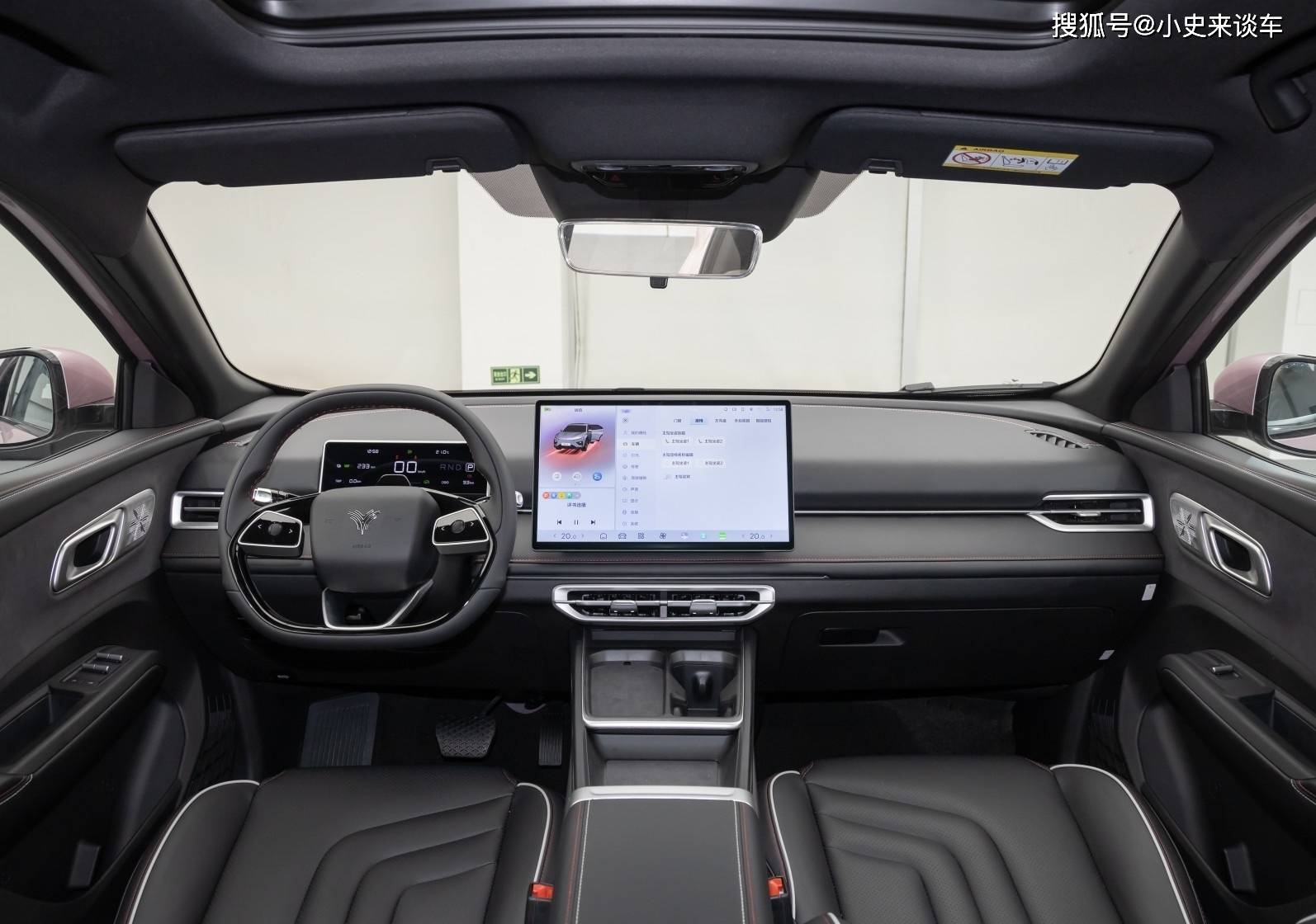 全新纯电SUV上市！12.68万比燃油车更亲民，炫酷外观续航超500Km_搜狐汽车_搜狐网