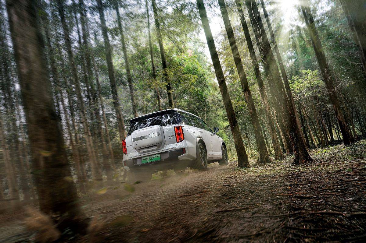 续航1500公里，全尺寸SUV，新能源之光传祺ES9 22.98万起_搜狐汽车_搜狐网