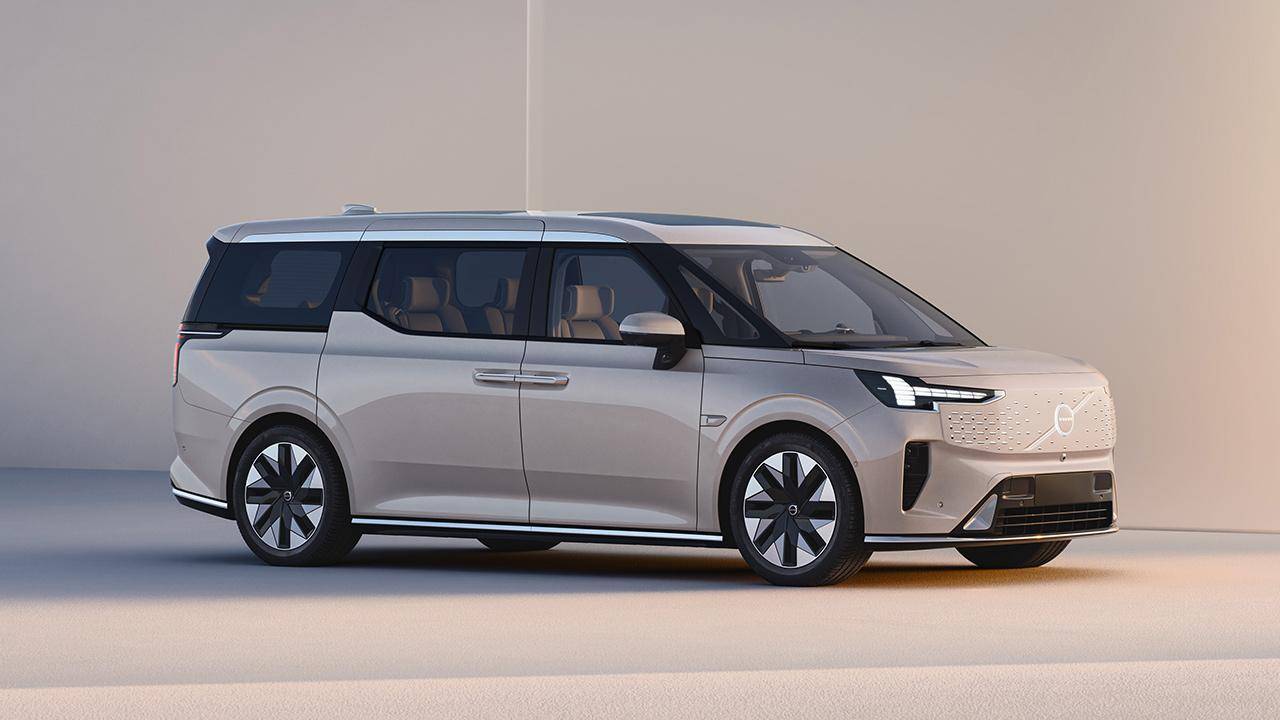 售81.80万元，沃尔沃首款纯电豪华MPV EM90正式上市_搜狐汽车_搜狐网