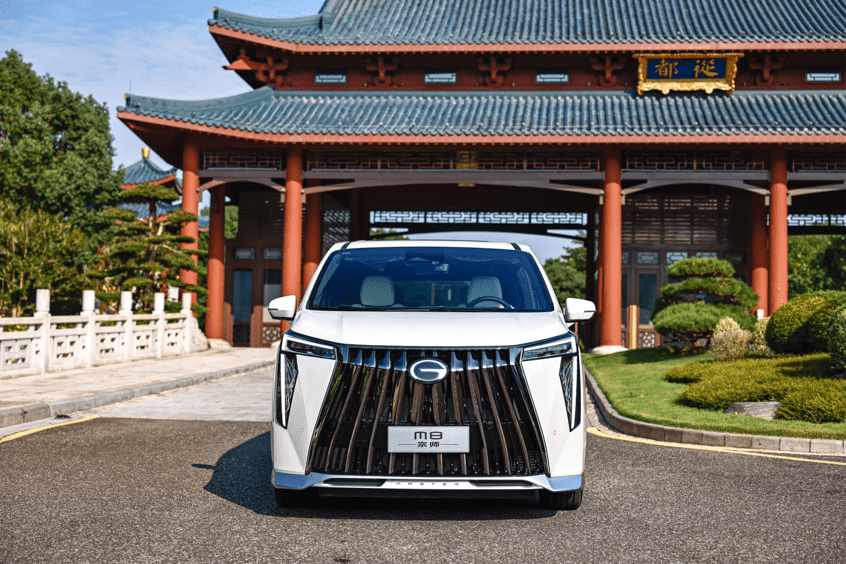 选MPV选G牌，30万豪华MPV买传祺M8宗师_搜狐汽车_搜狐网