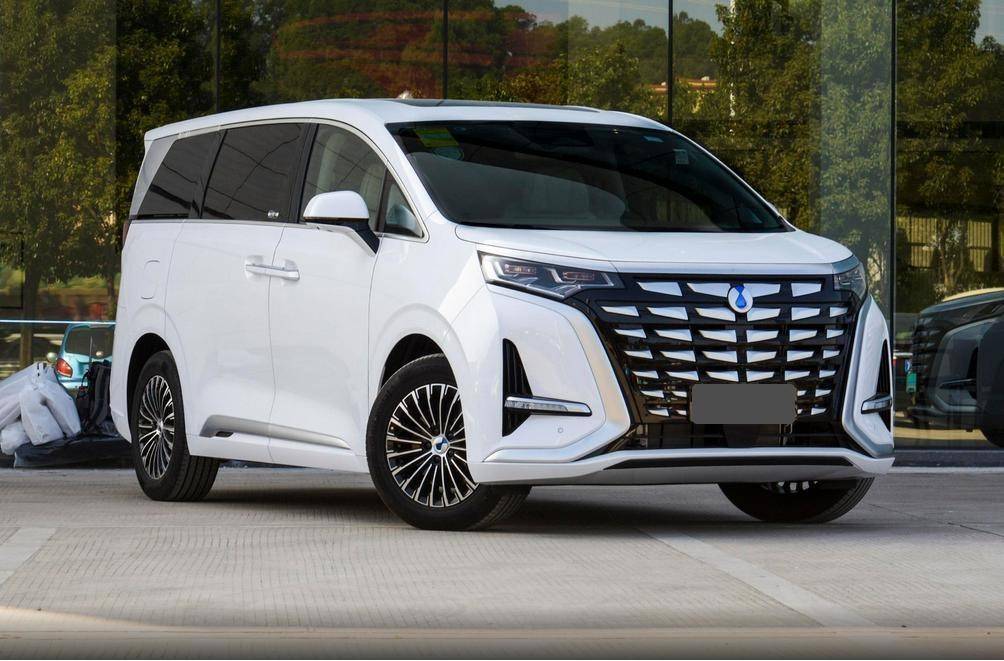 传祺E9对标腾势D9 DM-i，空间大、性能强，你更看好哪一款？_搜狐汽车_搜狐网