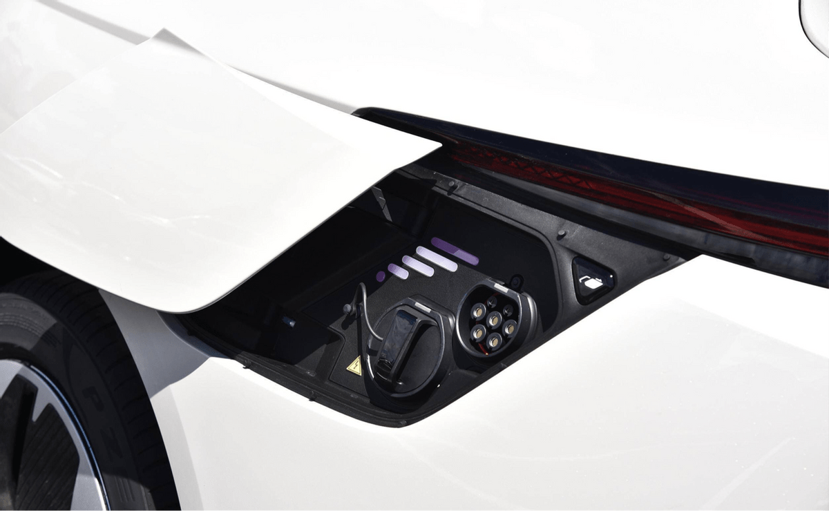 3款800V纯电SUV 15小时的续航测试后，智己LS6以大欺小被实锤？_搜狐汽车_搜狐网