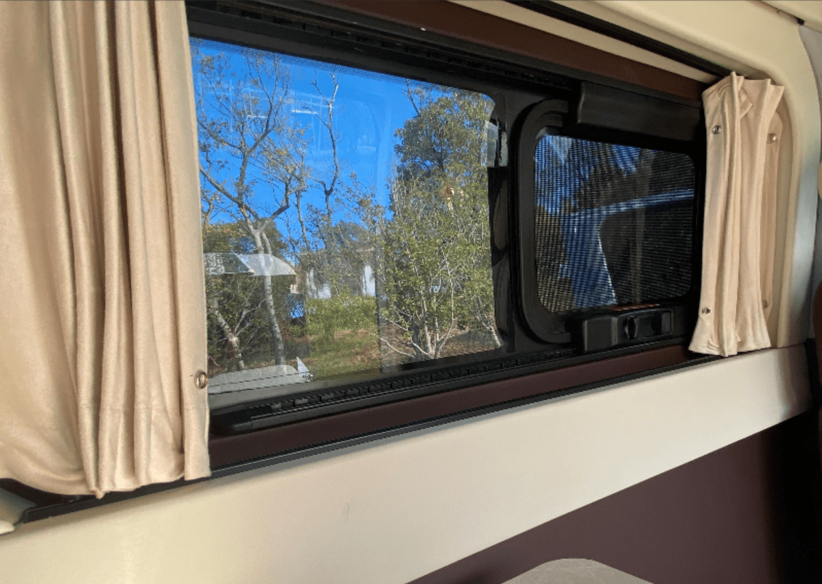 20多万福特V362小房车，自驾旅行首选，性价比超高！趣蜂B610_搜狐汽车_搜狐网