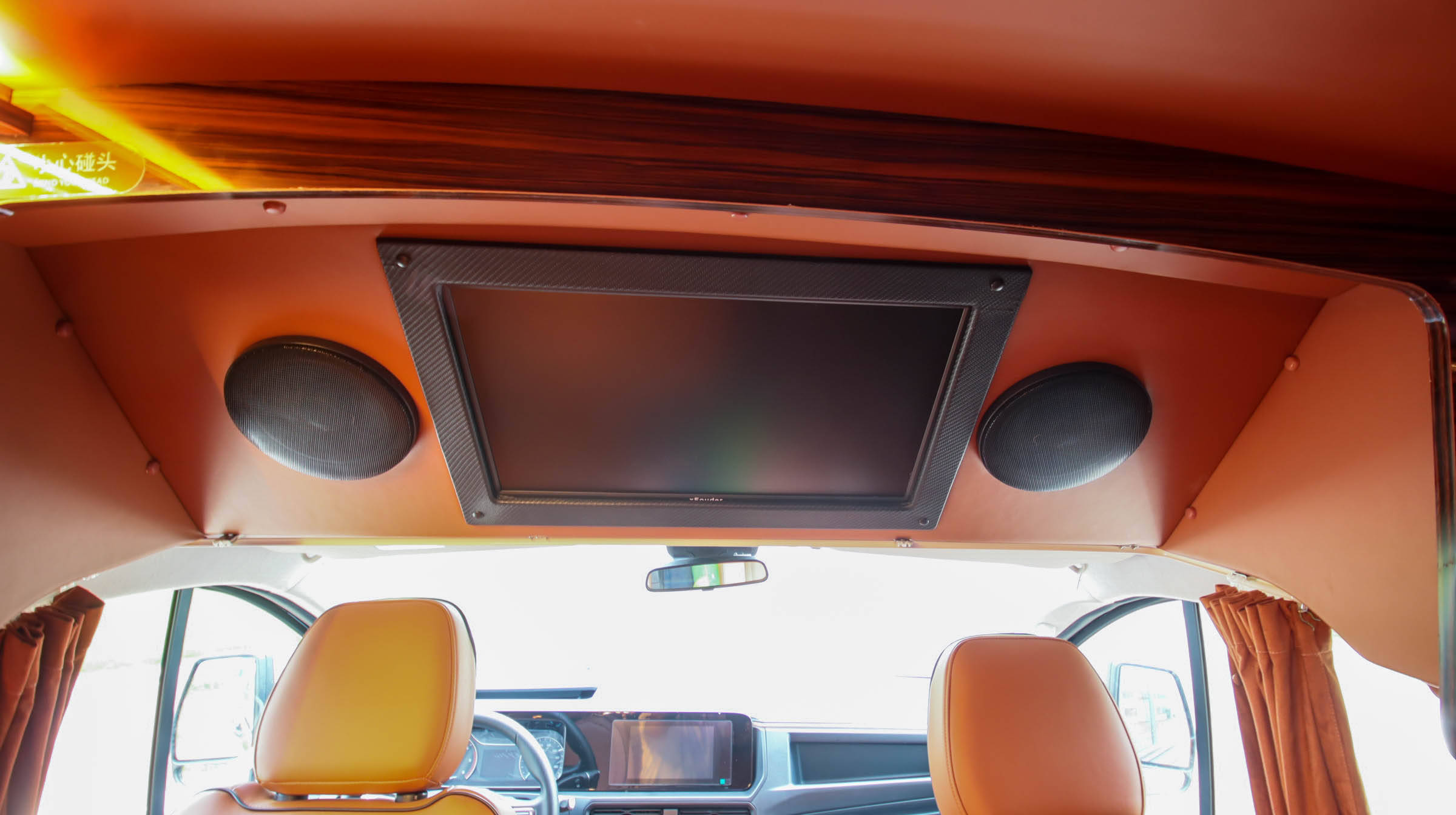 趣蜂B610：20多万的福特V362小房车，通勤代步自驾旅游首选！_搜狐汽车_搜狐网