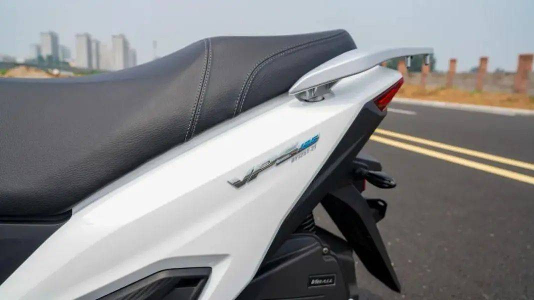 极致动力+极致安全—9999元VPS125极致版测评 上_搜狐汽车_搜狐网