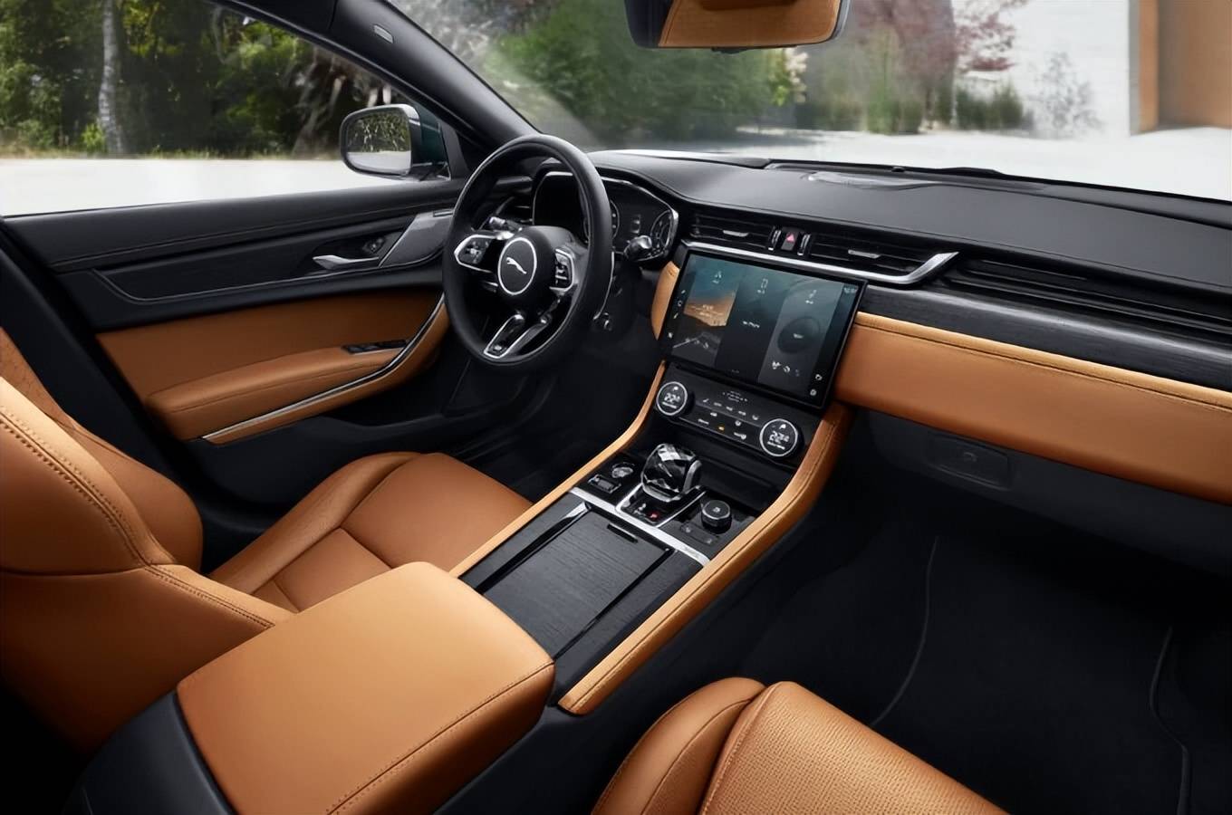 捷豹XFL与凯迪拉克CT6都是豪华C级车的代表，谁更优秀？_搜狐汽车_搜狐网