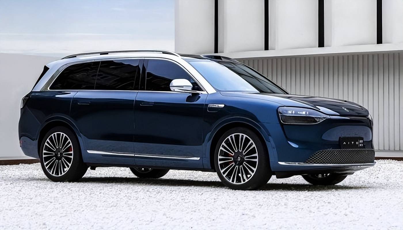 华为黑科技拉满，问界M9售价46.98万起，理想L9危险了？_搜狐汽车_搜狐网