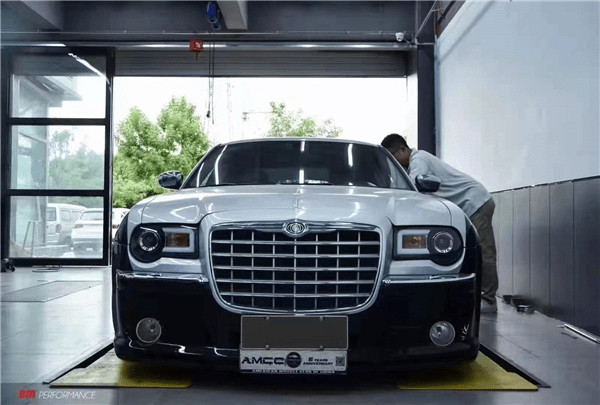 李洋介绍克莱斯莱300C改装AIRBFT气动避震套件好吗？_搜狐汽车_搜狐网