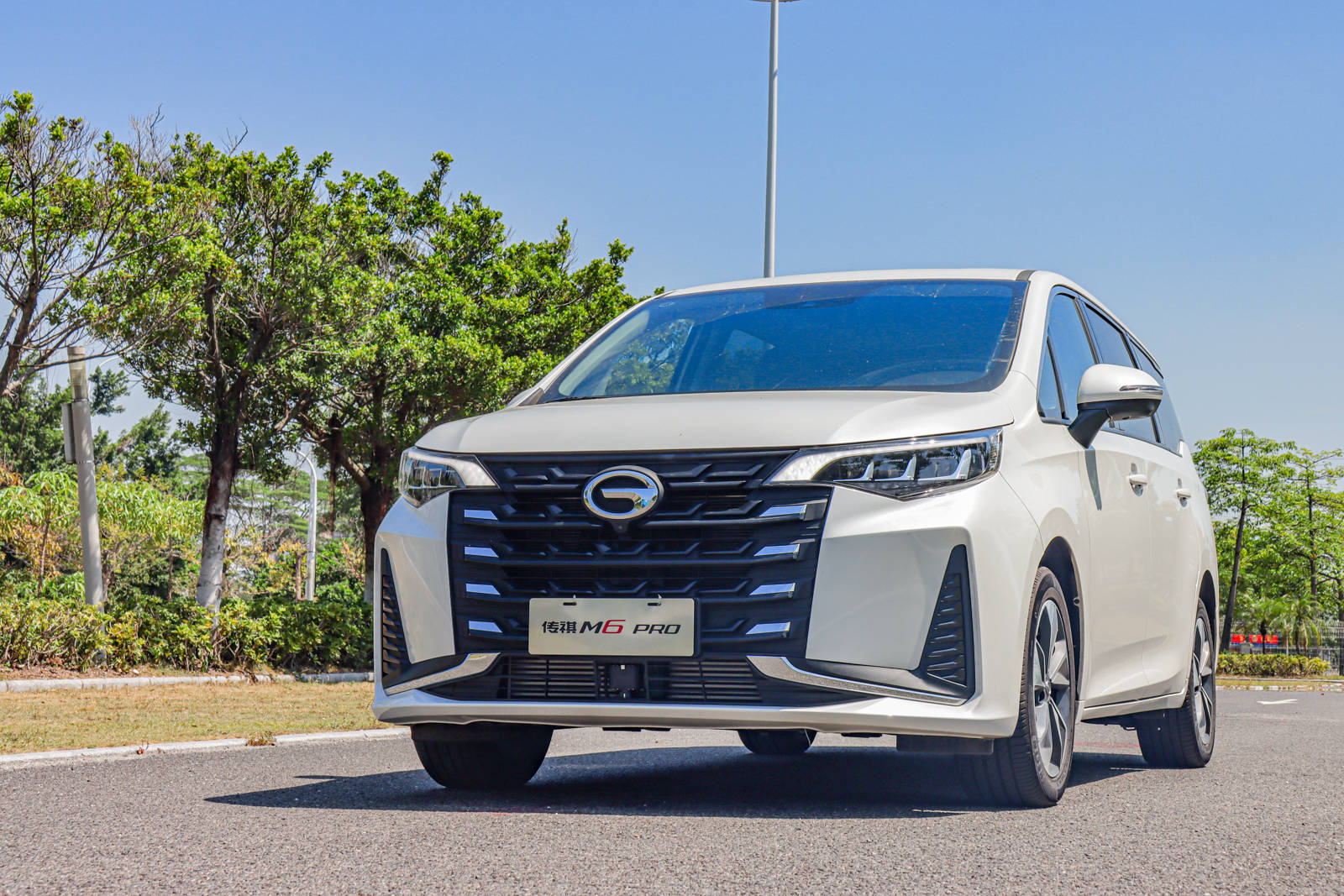 15万能买到什么样的MPV？试驾传祺M6 PRO自动尊贵版_搜狐汽车_搜狐网