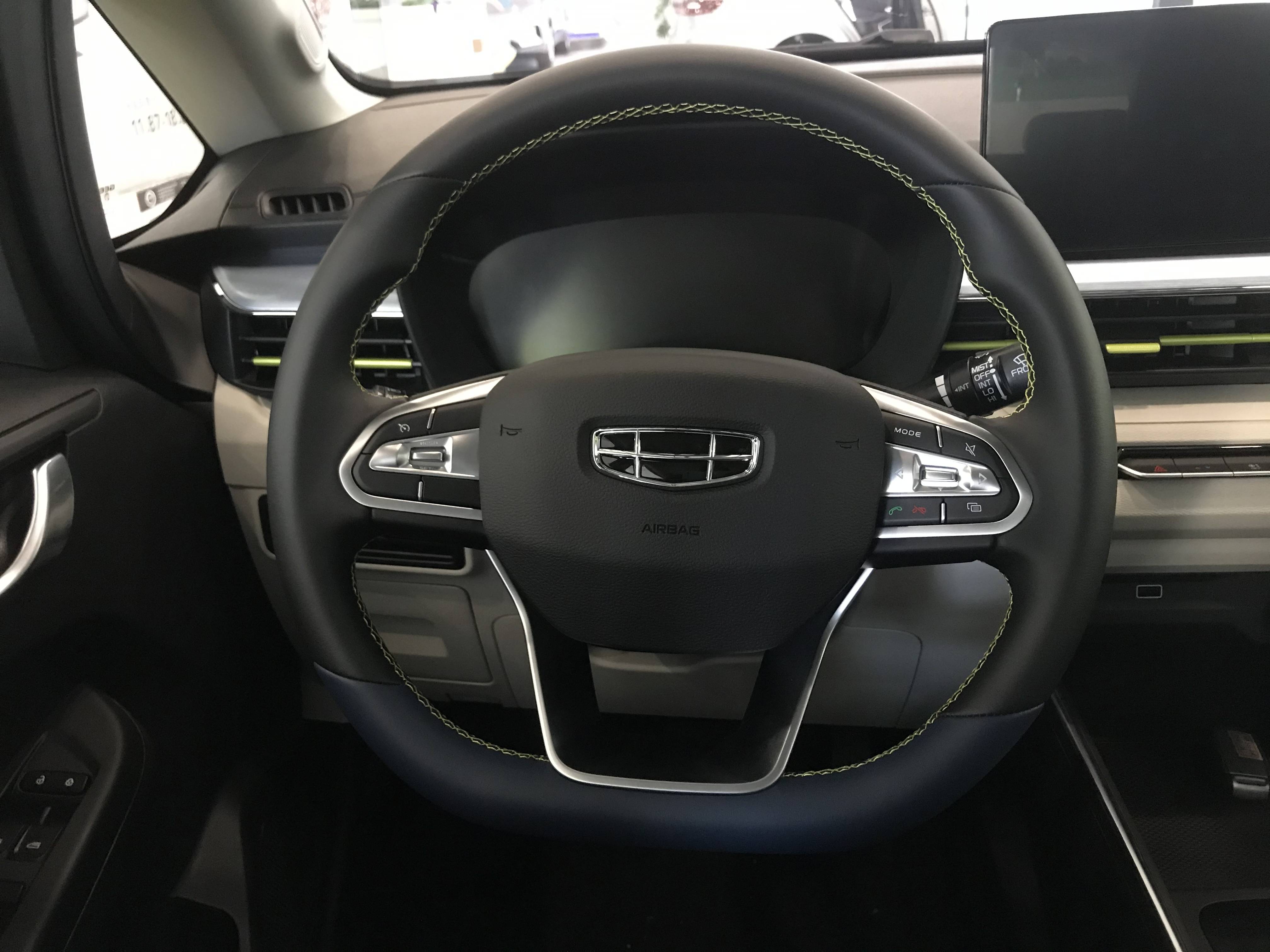 几何EX3丨功夫牛厦门到店 预售5.97万元起_空间