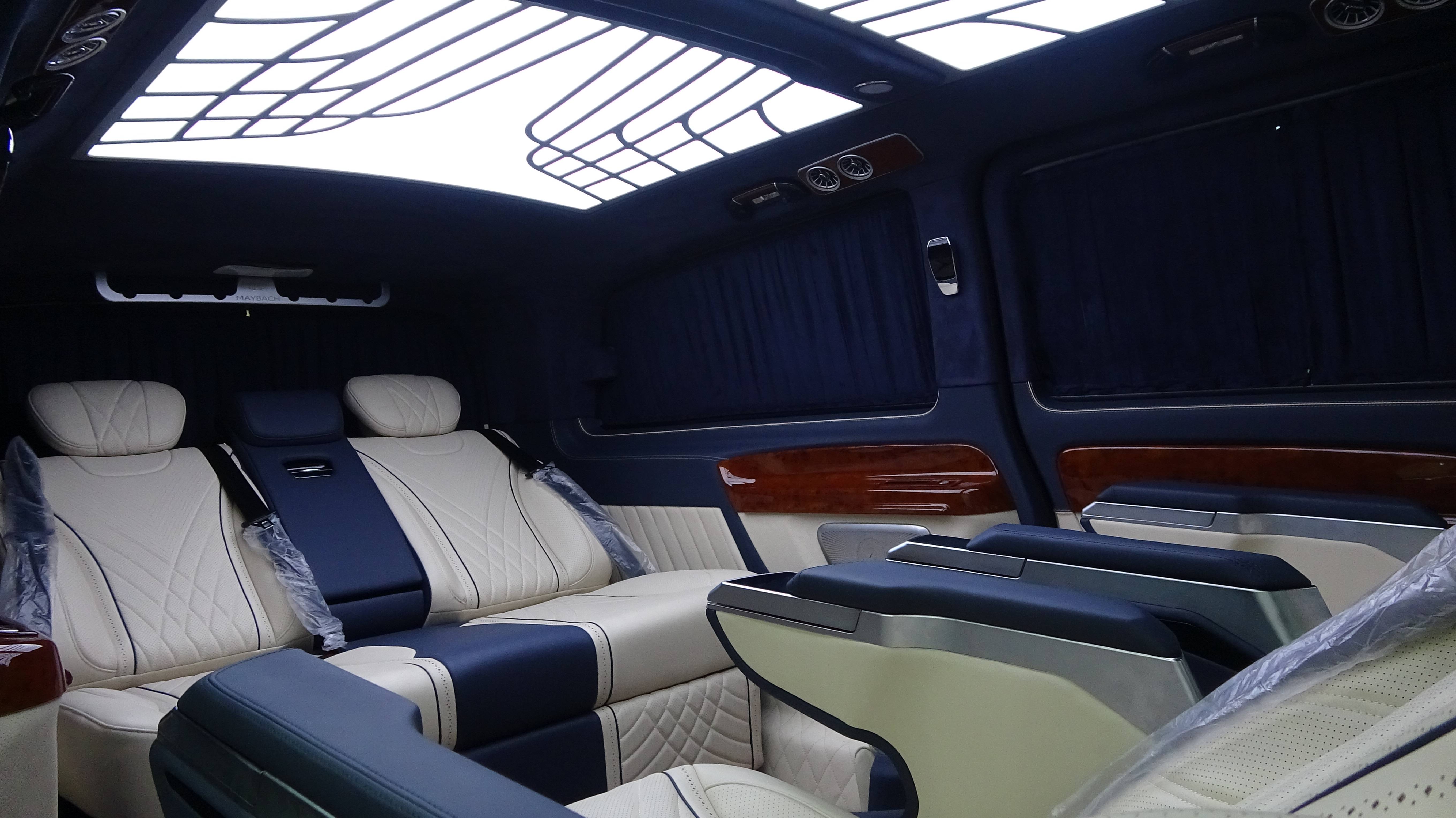 奔驰内饰美图 7座最令人满意的MPV—奔驰V260_搜狐汽车_搜狐网