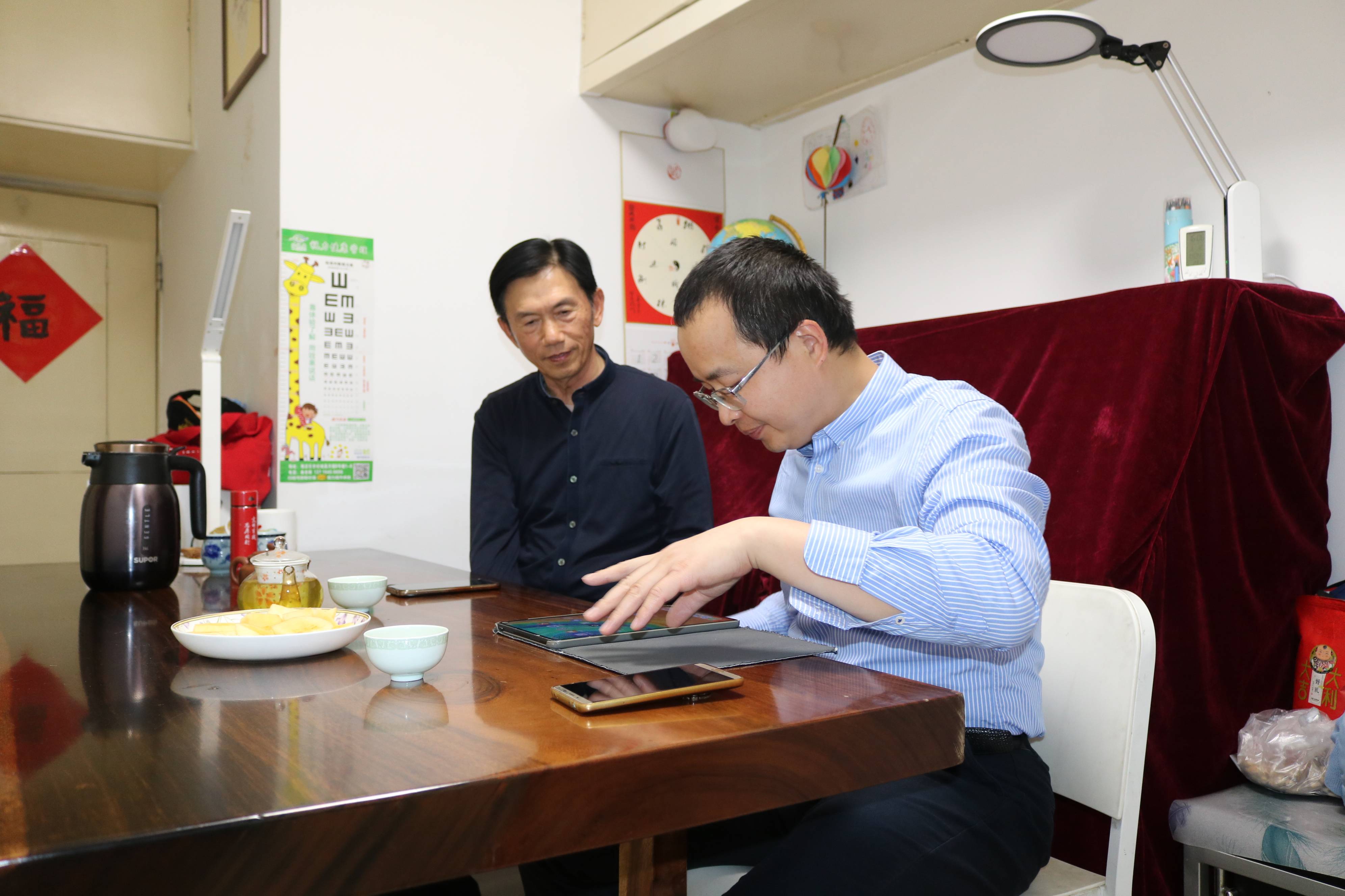 赵梅阳拜访融会贯通卞明华（2022年3月13日）-搜狐大视野-搜狐新闻