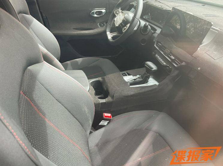广汽传祺A79内饰谍照曝光，风格和影酷接近，定位小型SUV_搜狐汽车_搜狐网