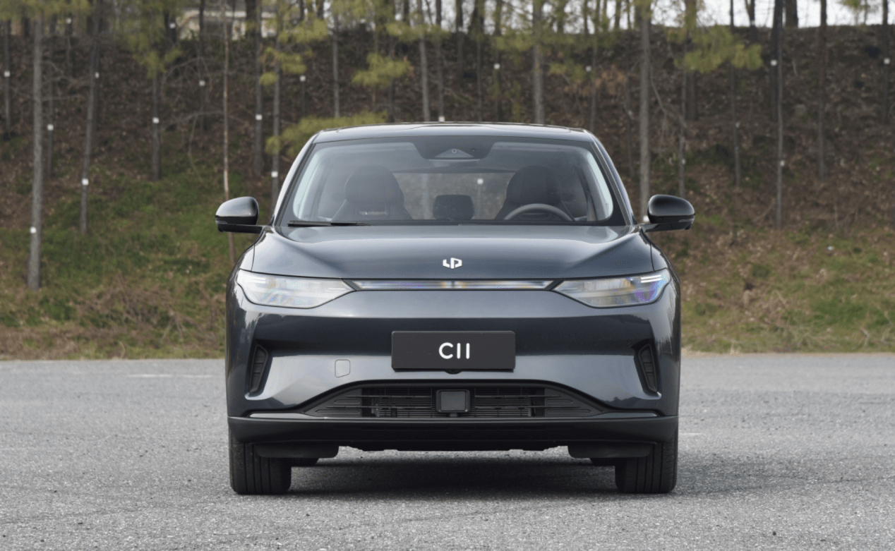 比宋PLUS EV尊贵型便宜3万，23款零跑C11 500舒享版值不值得买？_搜狐汽车_搜狐网