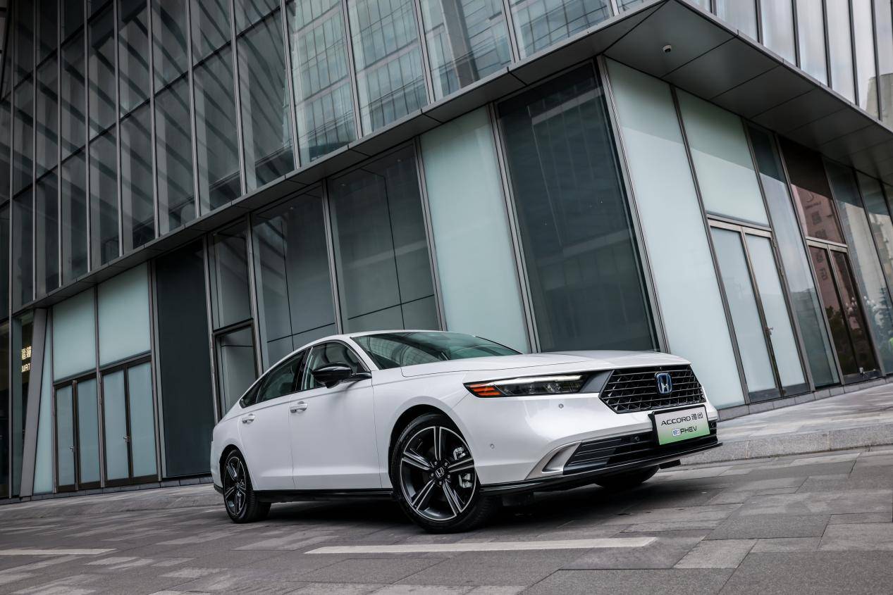 PHEV半年销量大涨97.9%，雅阁破万销量成B级PHEV黑马！_搜狐汽车_搜狐网