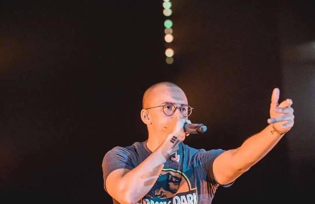 PS5发售了，这几个rapper一定会去买吧！-搜狐大视野-搜狐新闻