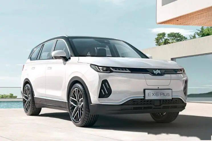 25万左右 威马EX6 Plus 6座版开启预售_搜狐汽车_搜狐网