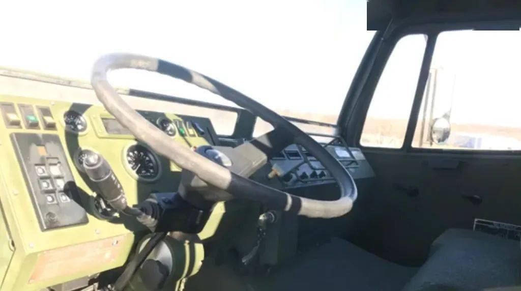 SD Brazos中型卡车 军事装备公司BAE系统的唯一民用卡车_搜狐汽车_搜狐网