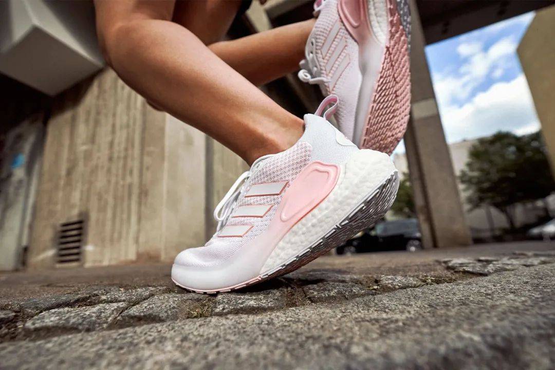 超强装备领跑全场，迎战冬日从不止步_Alpha