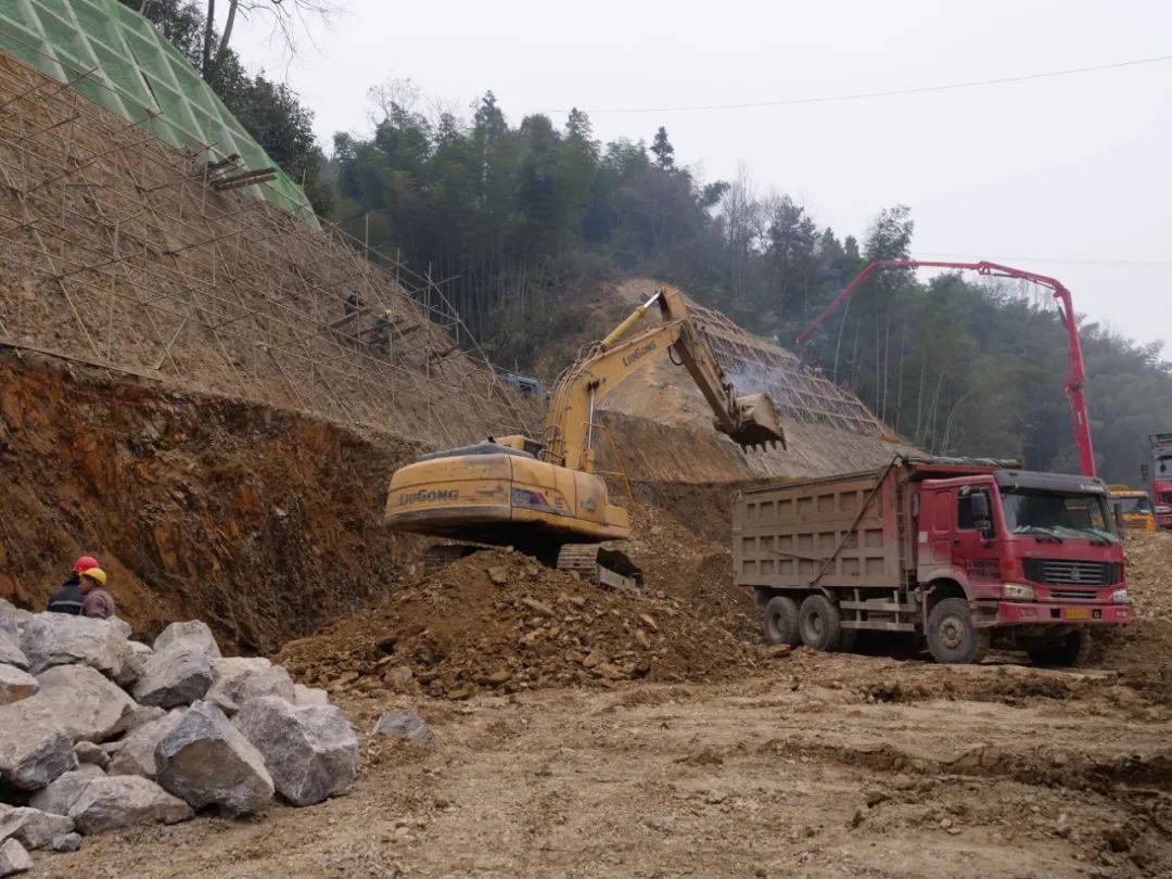 喜讯！G354江口县城至碧江区公路段春节前通车_改扩建