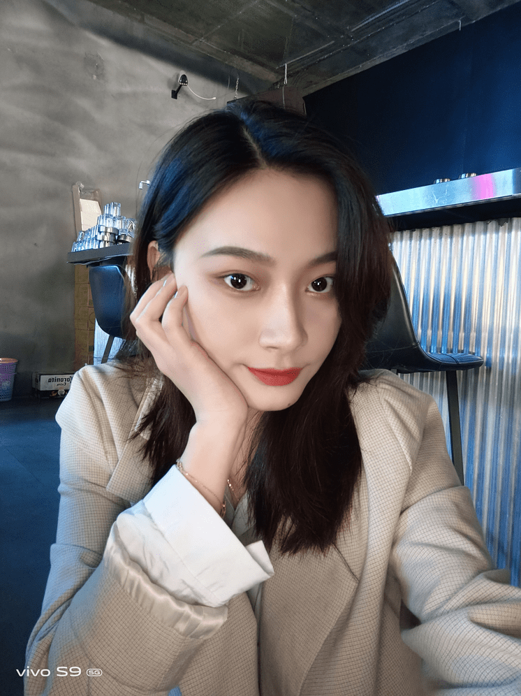 vivo S9自拍有多妙？不惧黑夜，美颜效果强，玩法更多样_样张