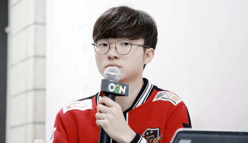 Faker评价新教练，指出换人后的改变_战队