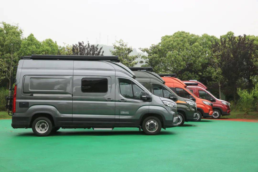 瑞弗·启界R600 上汽大通V90底盘 空间堪比C型 内外豪华符合年轻人审美_搜狐汽车_搜狐网