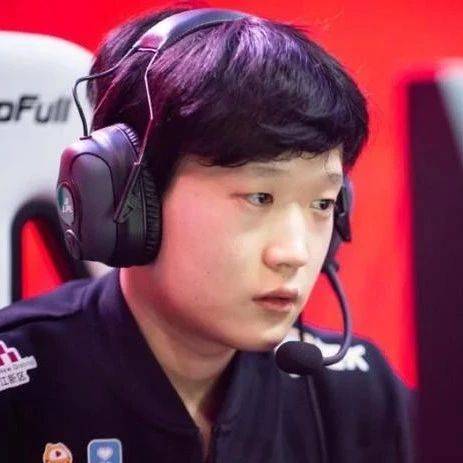 海外网友热议FPX击败WE：doinb像开了脚本！想要第2套FPX冠军皮肤_比赛