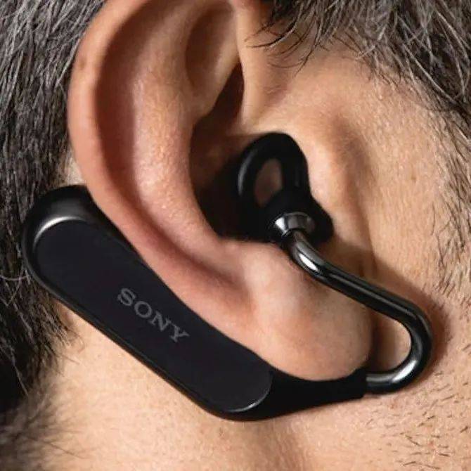 黑科技来袭！快来欣赏这些生活中的人工智能！_Ear