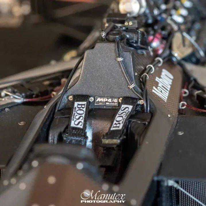 不是所有人，都有自信像这台MP4-4一样露出底色！_田宫