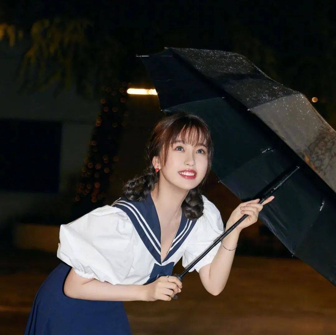 你明明长得挺好看,为什么拍照时却又丑又胖?镜头