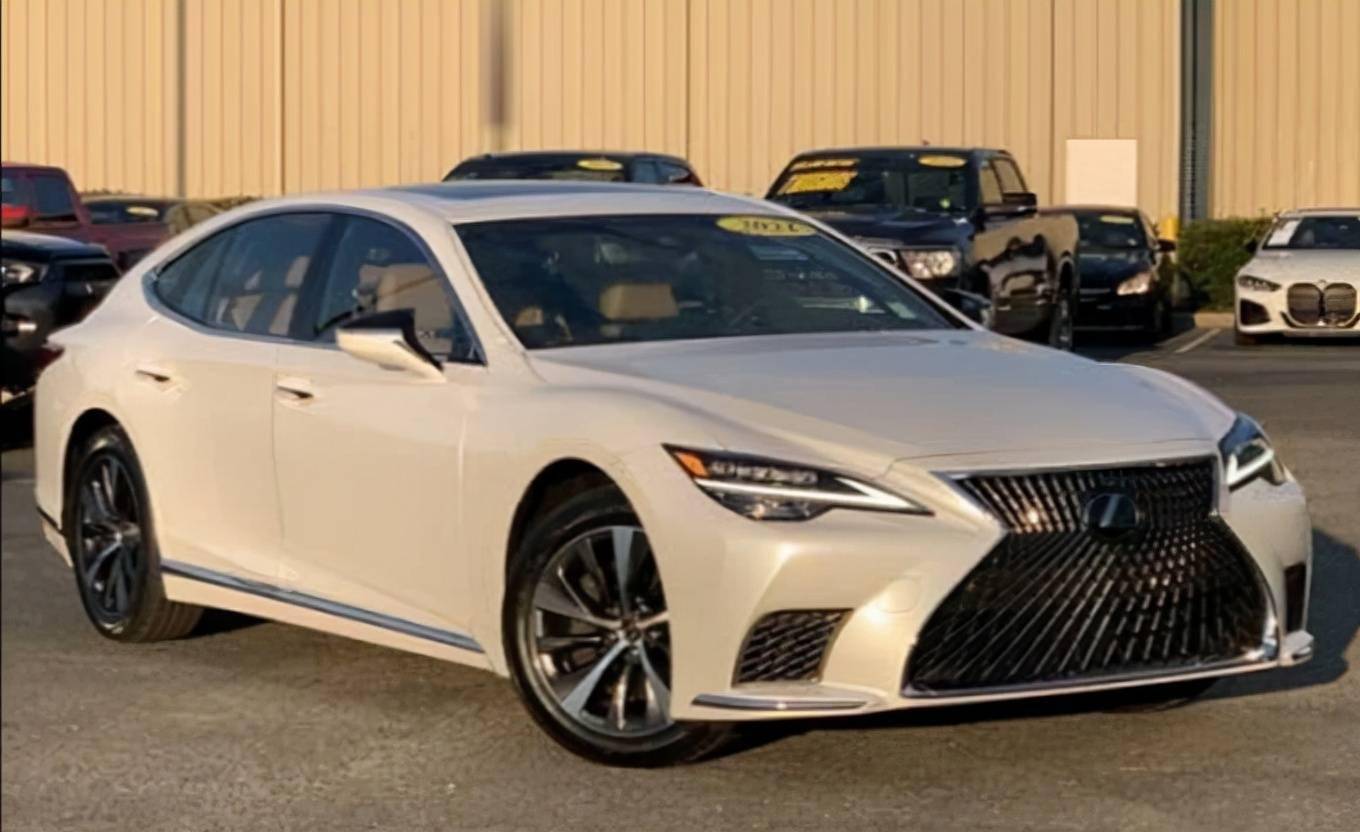 2022款雷克萨斯LS，增加3.5T引擎+10AT，轴距超A8，还看啥S级_搜狐汽车_搜狐网