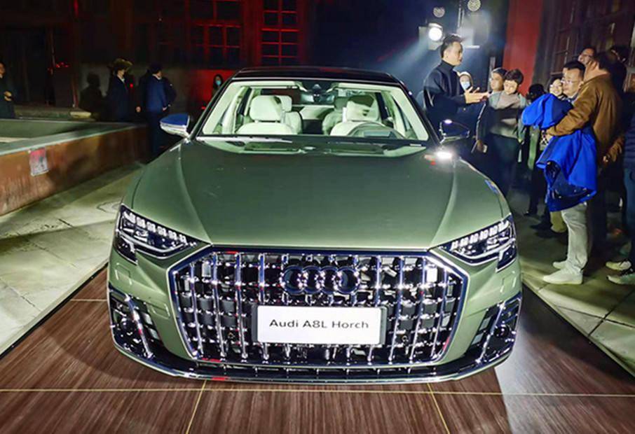 “大号奥迪A4L”，全新A8L霍希版发布，加长130mm，配6缸动力_搜狐汽车_搜狐网