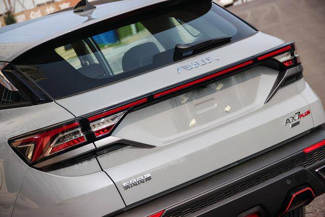 试驾东风风神AX7马赫版：1.5T能怼别人2.0T_搜狐汽车_搜狐网