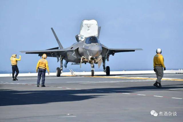 大量现场照片曝光！日本航母首次起降F35B神秘画面_加贺_冗余度_隐身战斗机