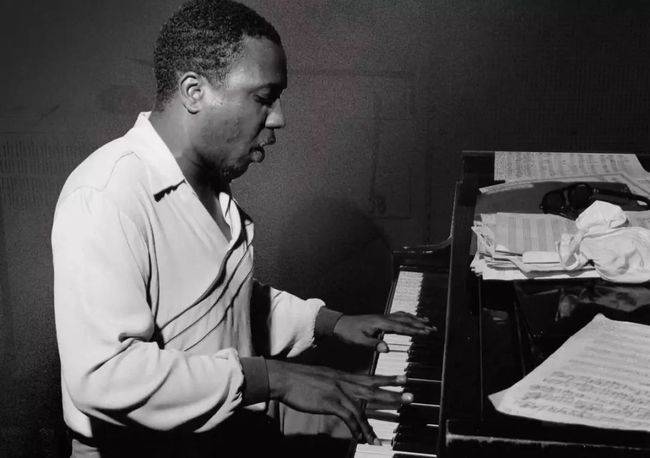 Blue Note Shanghai | SOUSELL极速人声爵士四重奏——比波普之夜_Bebop_音乐_Parker