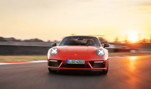 保时捷911 GTS或引进国内?中文宣传资料曝光,478匹+7MT极致纯粹_搜狐汽车_搜狐网