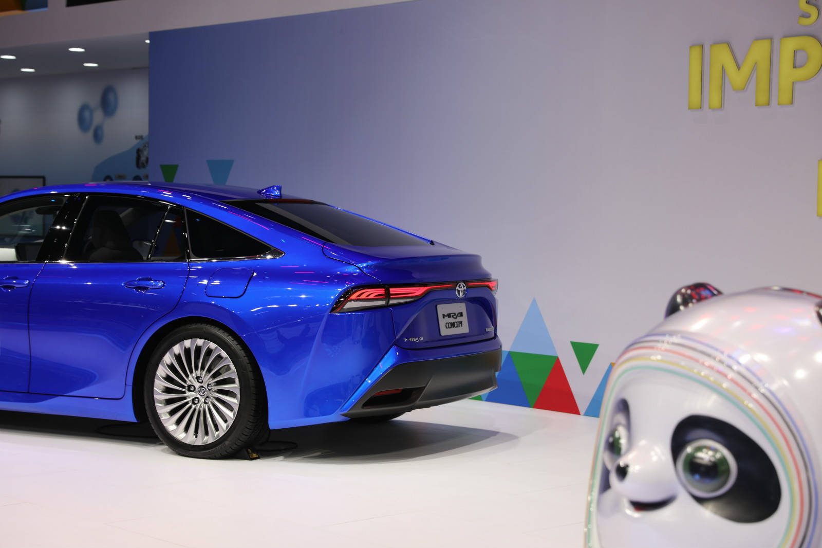 起售价32.3万元 丰田Mirai在美上市_搜狐汽车_搜狐网